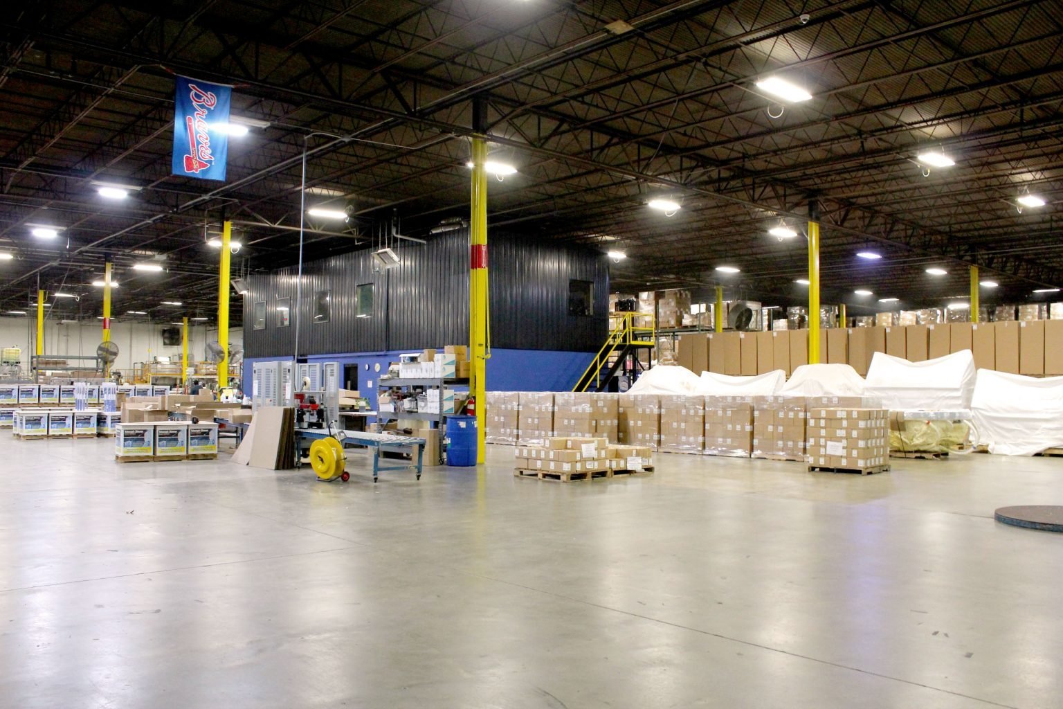 Aqua EZ Packaging - Unwrap Innovation With Our Packaging Solutions